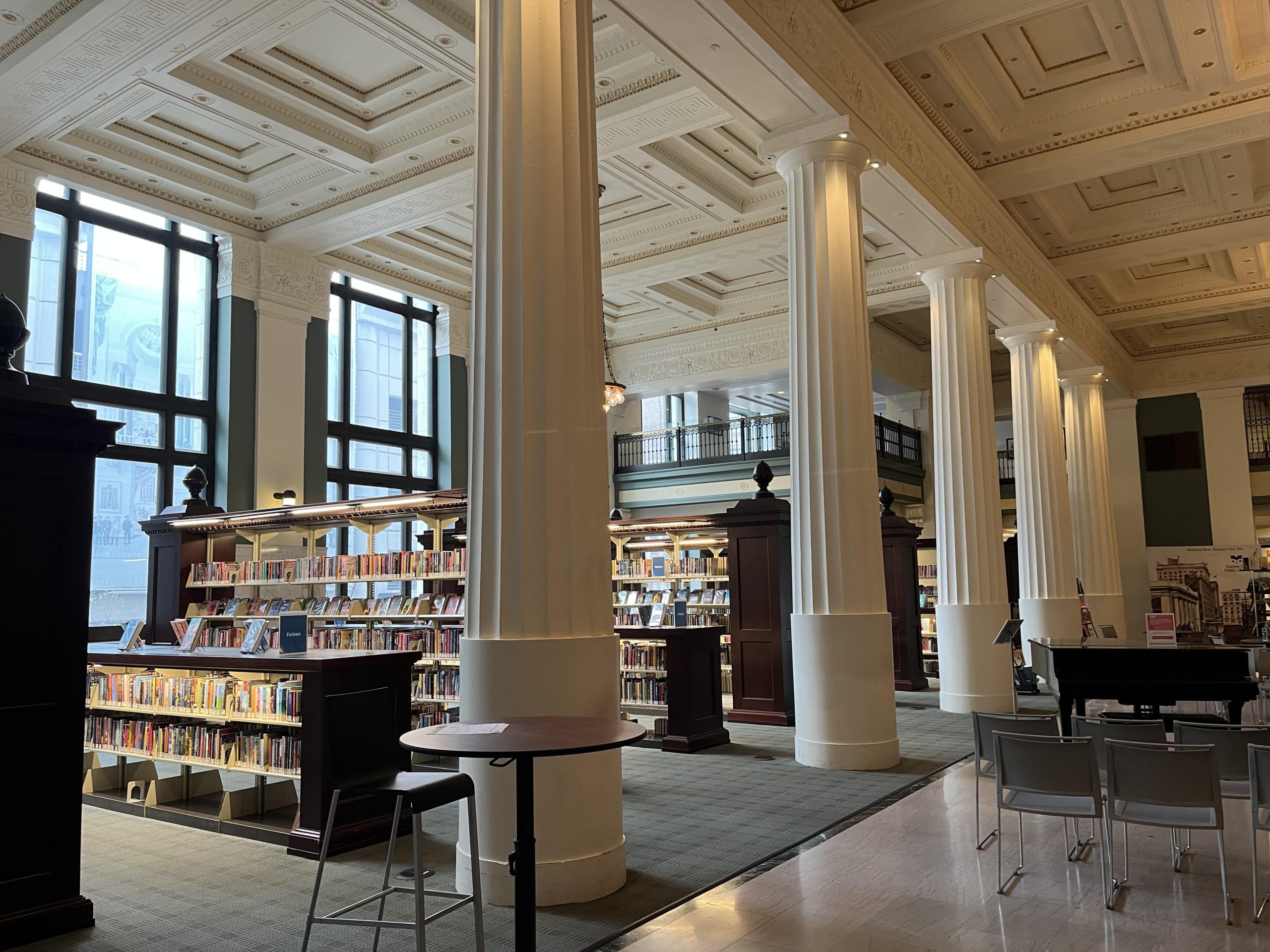 Library Date Ideas in Kansas City (Free & Cozy) - Kansas City on the Cheap